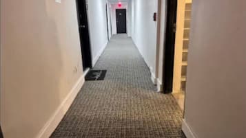 Estúdio, vista para a praia | Interior