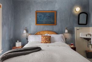 Quarto solteiro standard, vista para o jardim | Ferros/tábuas de passar roupa, Wi-Fi de cortesia