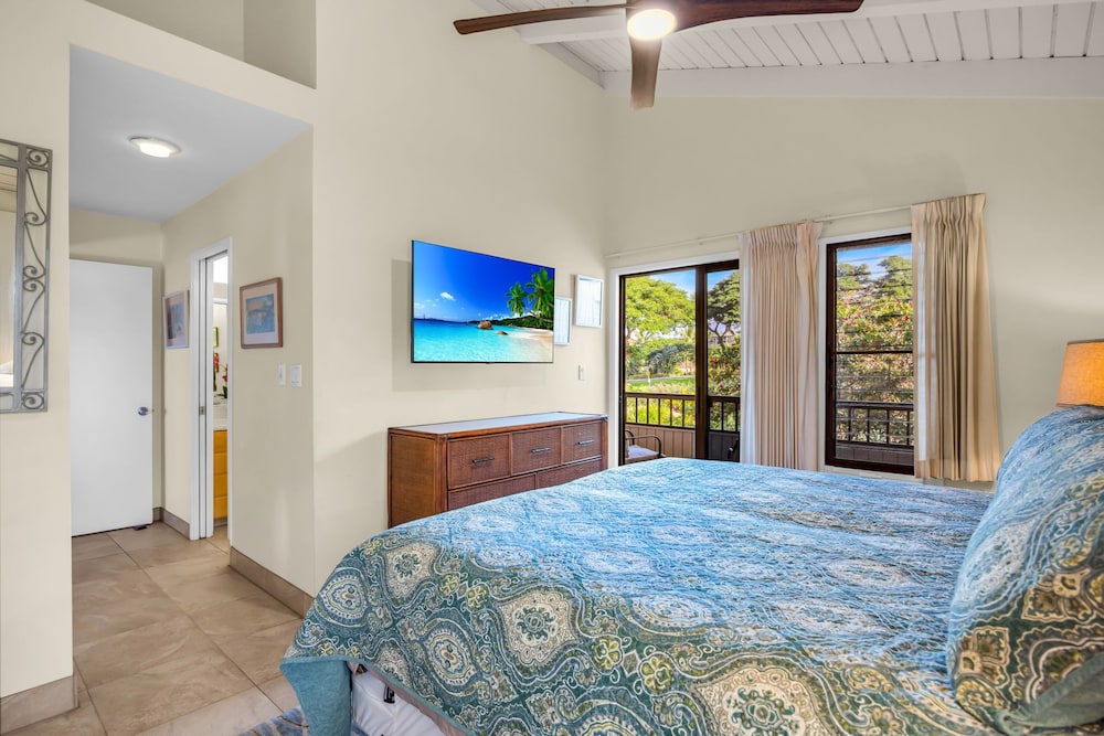 Luxurious Wailea Oceanview Resort Vistas - Maui, HI