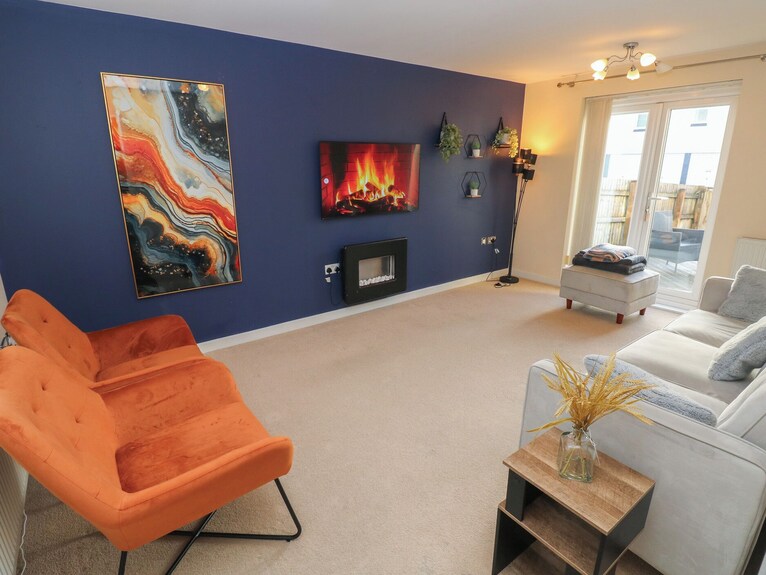 Swansea Escape, Pet Friendly, With A Garden In Swansea - Swansea