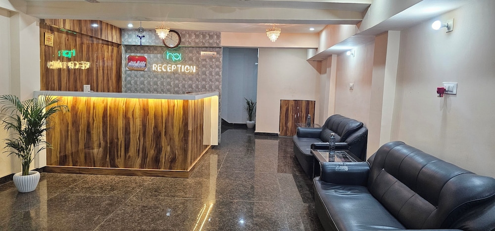 The Tej Continental - Patna