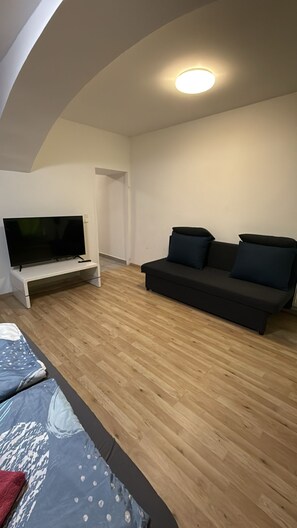 Apartamento Básico | Ferro/tábua de engomar, Wi-fi grátis 