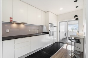 Apartamento, para fumantes | 2 quartos