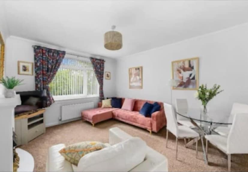 Grangeburn Residence - 2 Bedroom Home With Parking - Linlithgow