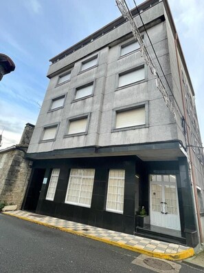 Fachada da propriedade