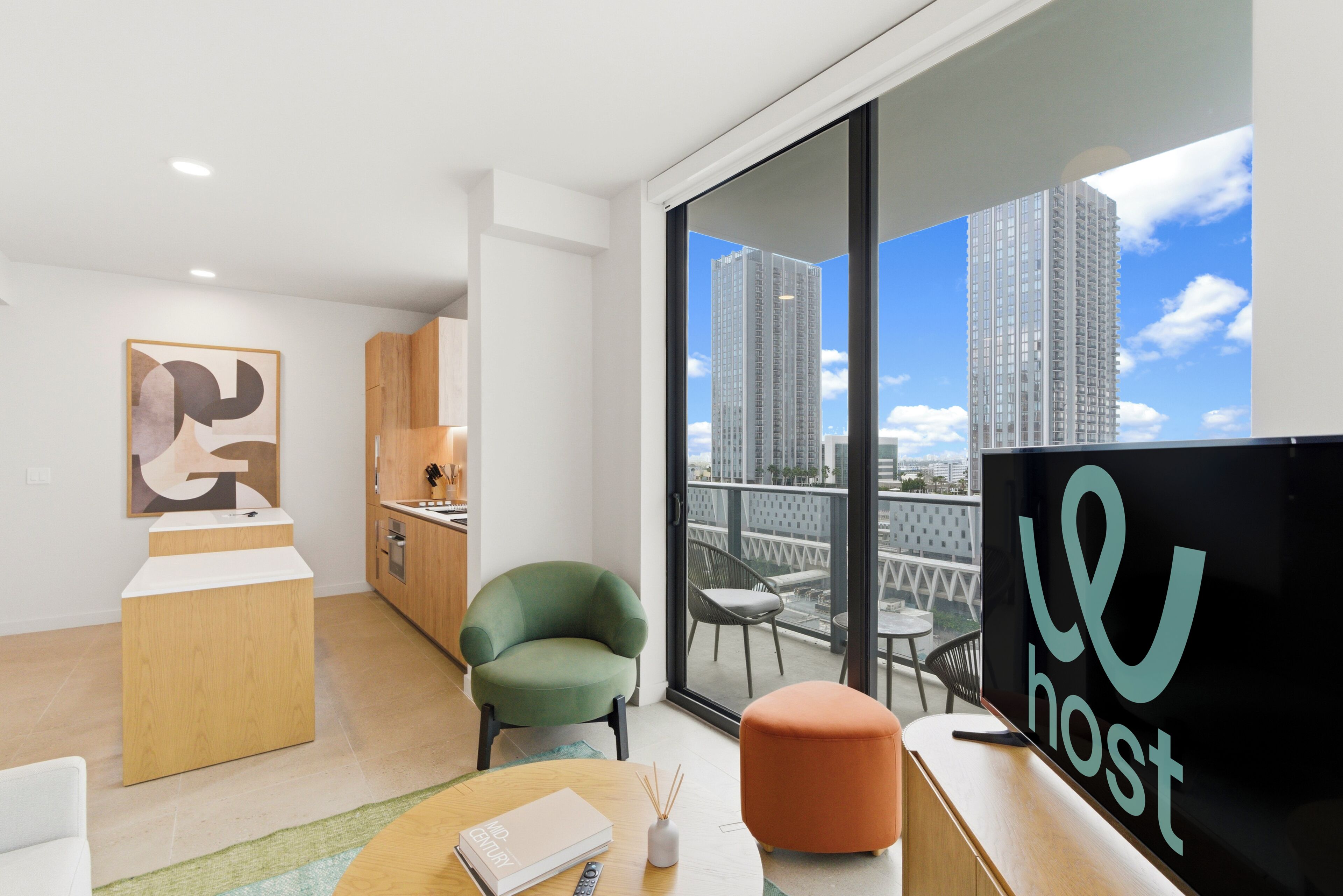 Apartamento, 2 quartos | Sala de estar | Smart TV de 50 polegadas com canais via satélite 