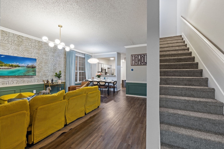 Howdy House- 4 Bed W Pool, Arcade, Putting Green, Firepit, Mins To At&t Stadium, - Gotham City, Arlington