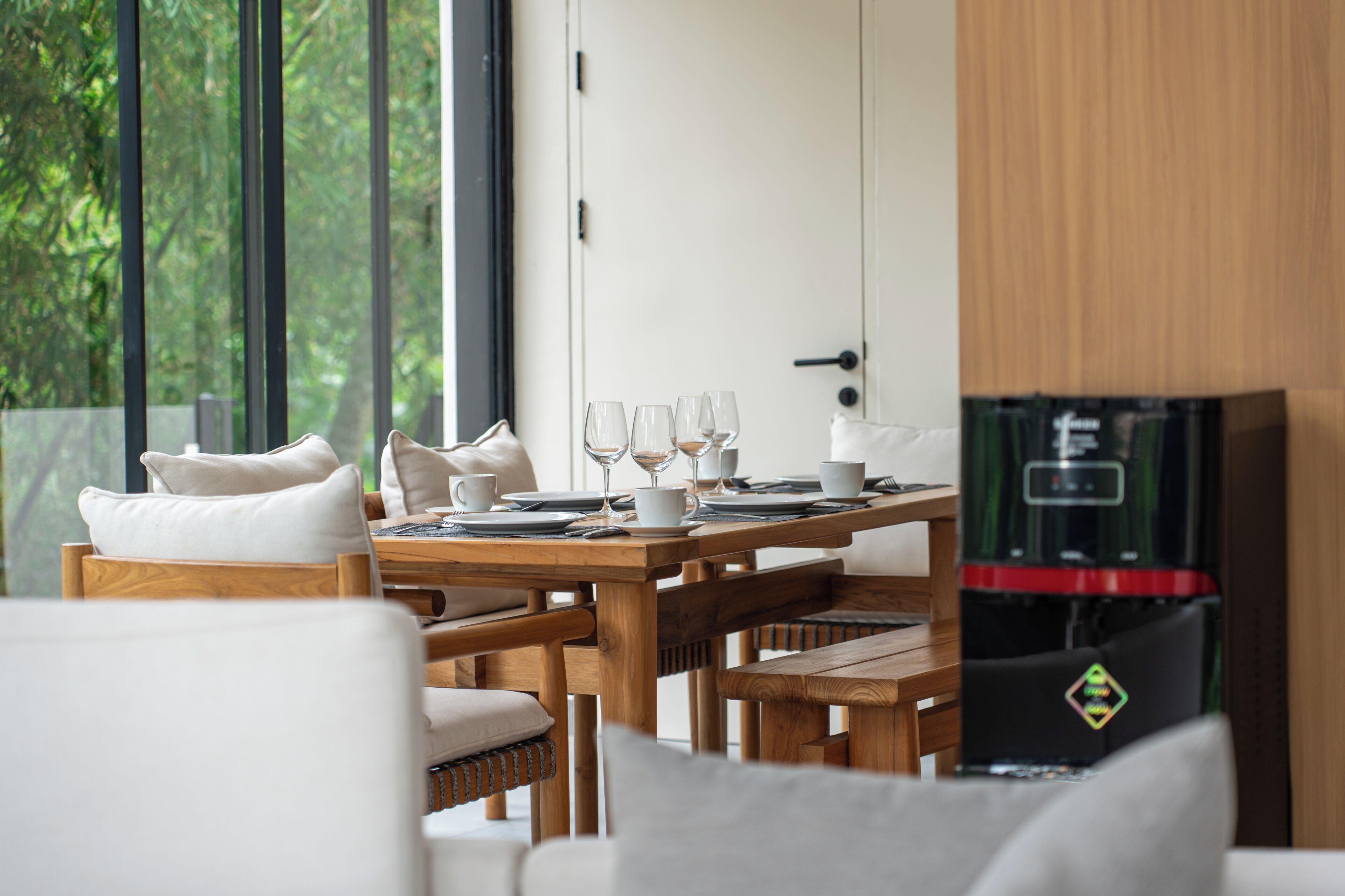 Vila superior, 2 quartos, piscina particular | Opções para refeição no quarto