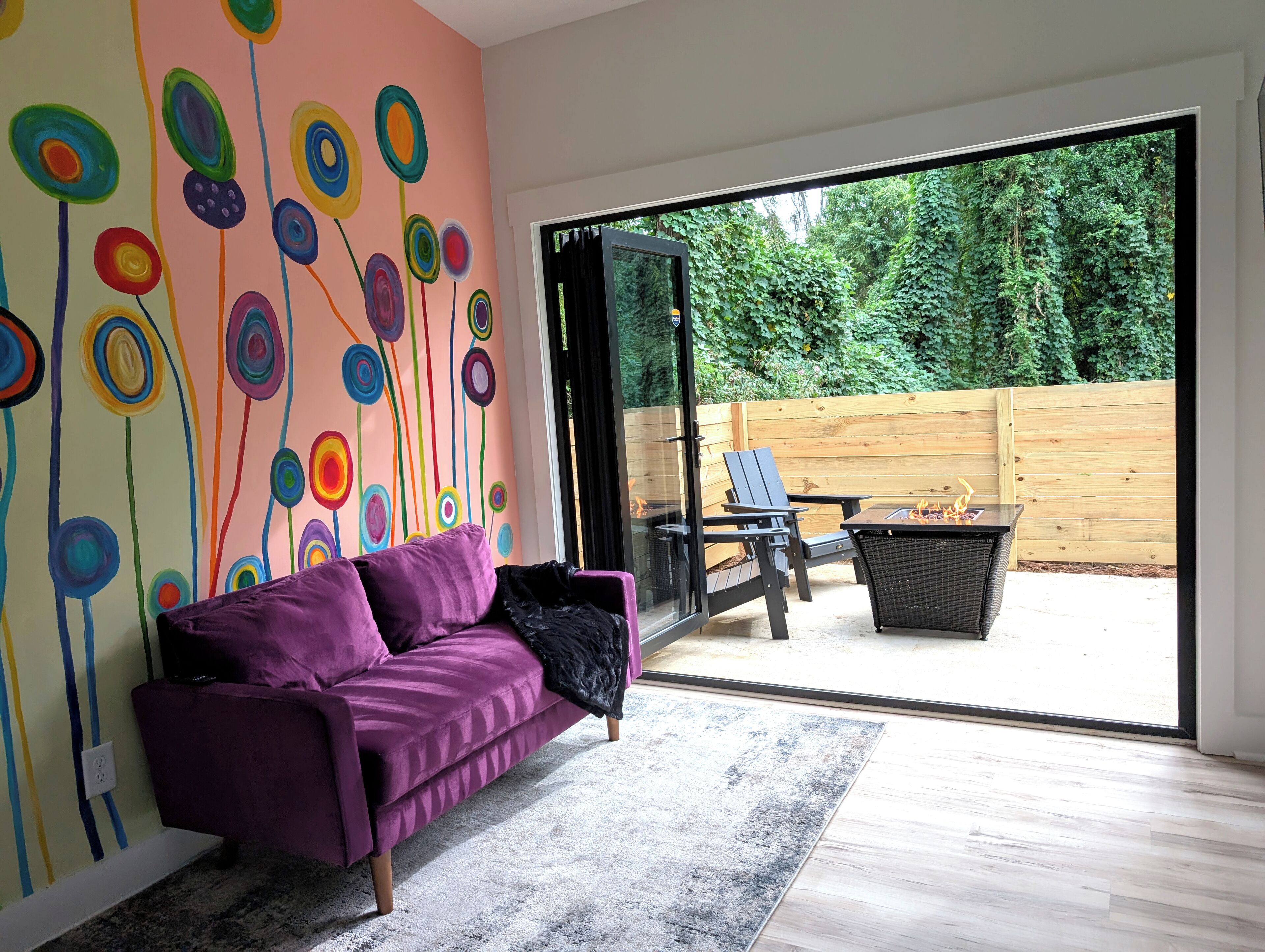 The Painted Perch - Fire Pit & Ev Charger! - Shady Lake, Garner