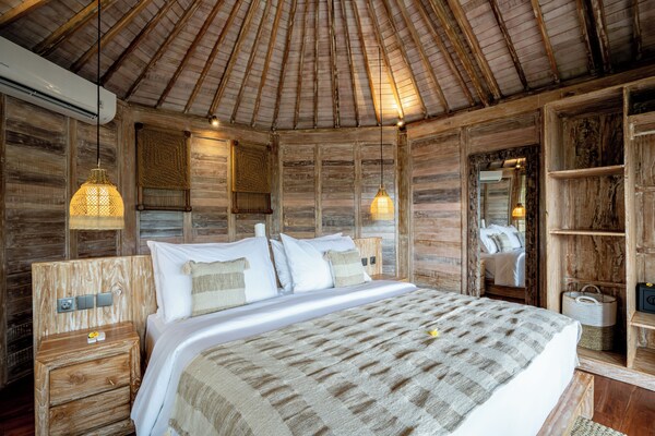 Moonlit Jungle - Bali