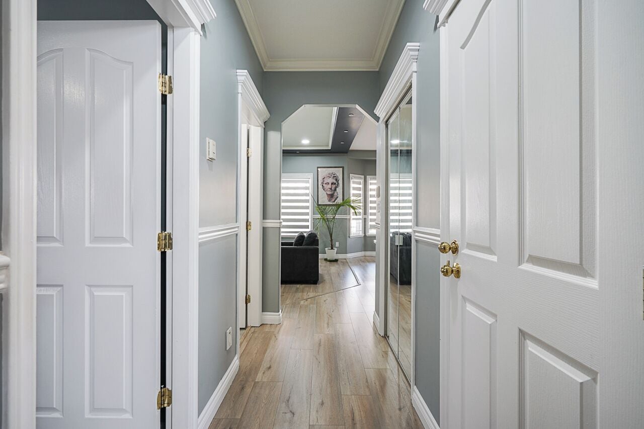 Spacious 5-bedroom House In Charming Surrey Perfect For Families - Surrey