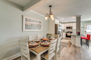 2 Mi to Ocean City Boardwalk: Sunny Condo w/ Patio Reviews, Deals ...