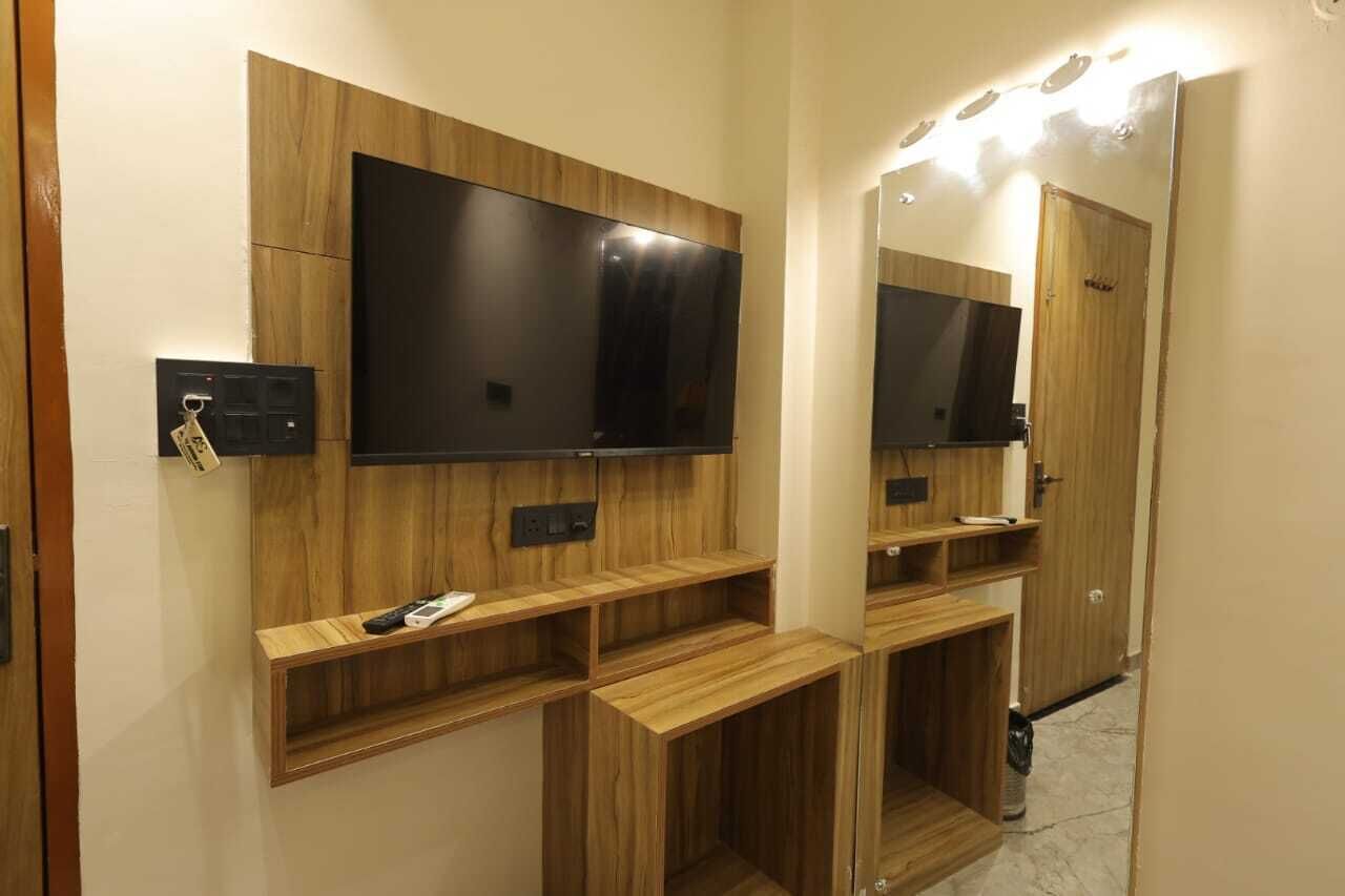 Quarto luxo | Camas extras/dobráveis (sobretaxa), Wi-Fi de cortesia, roupa de cama