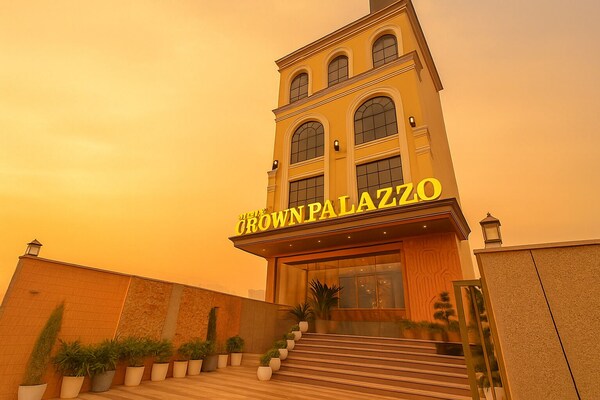 Hotel Crown Palazzo - Ludhiana