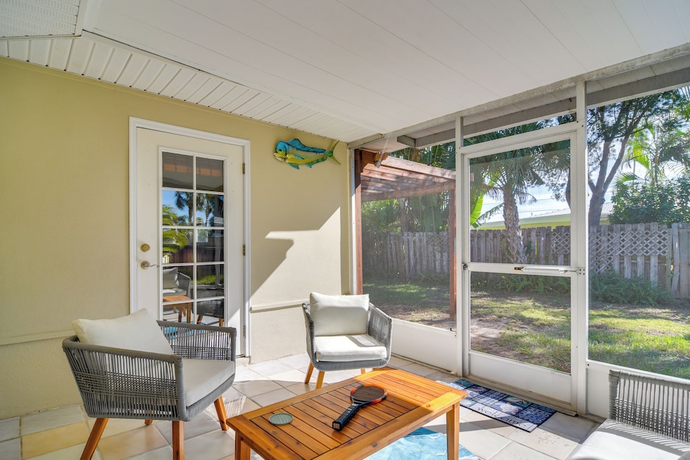 4 Mi To Indian Rocks Beach: Quiet Family Escape! - Largo, FL