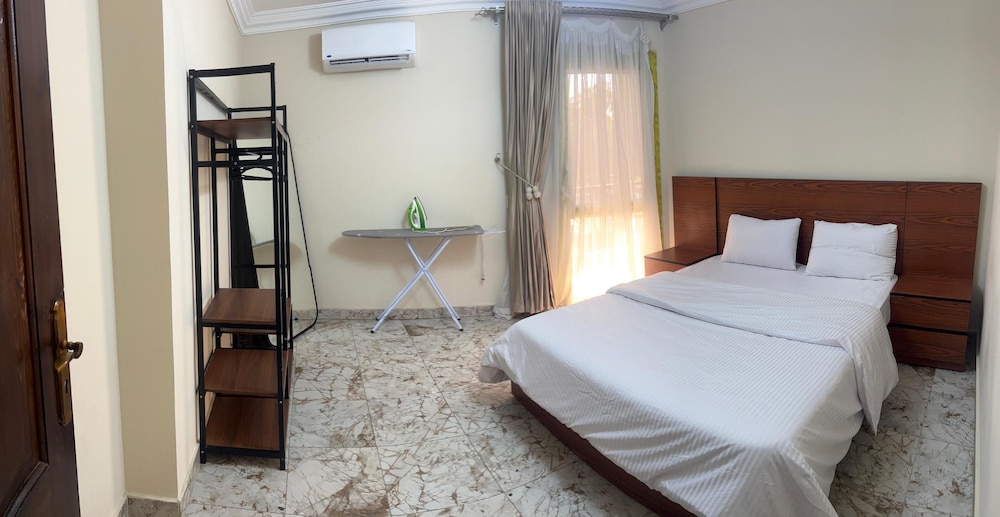Luxury Balcony Nile View - Cairo | Vrbo