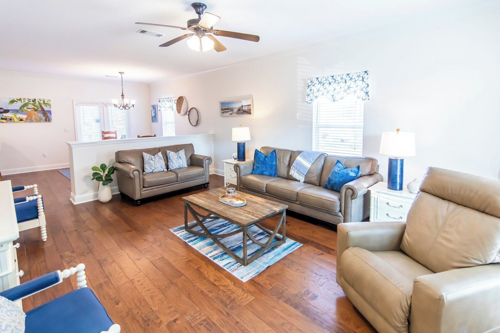 Hello Sunshine - Relaxed Beach Escape Pet Friendly  Pool  Walk To Sand - Santa Rosa Beach, FL