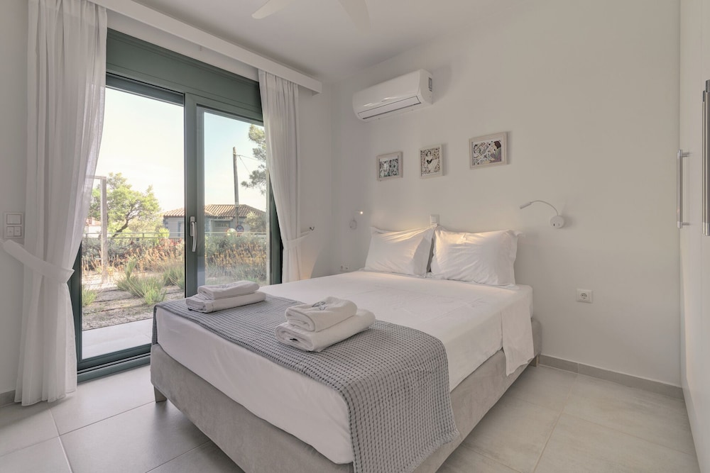 Ouzo Stone House2 with Private Pool Avis, Prix & Photos 2026 - abritel.fr