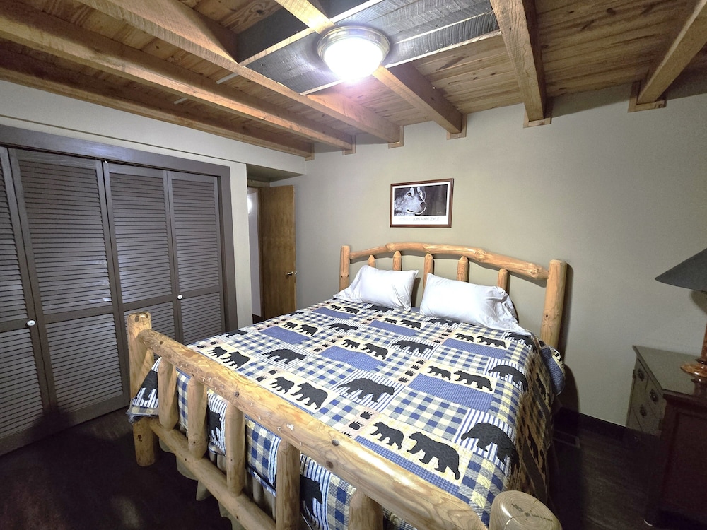 Kick Back Or Kayak At Beaver Creek Cabin in Knoxville Reviews, Deals ...