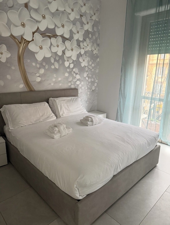 Rome Apartment Walking Distance From The Vatican! - Rome