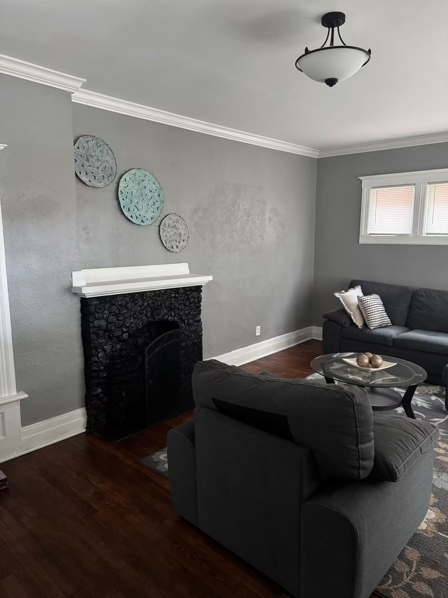 Enjoyable 4-bedroom House With Ac In Charming Highland Park - 디어본