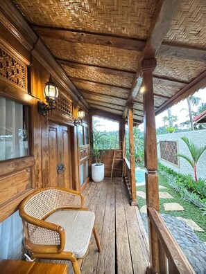 Villa, 1 quarto, piscina privativa | Secretária, Wi-fi grátis, roupa de cama fornecida 