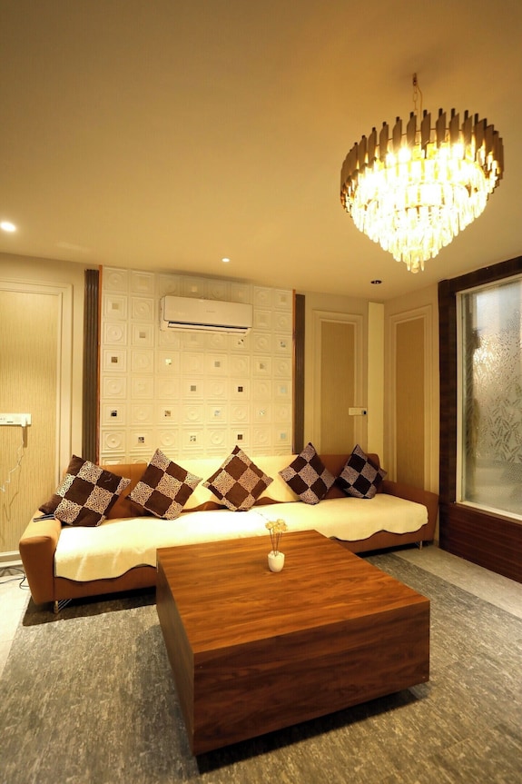 Cozy Farm Stay 10min. Away From Pushkar City Centre Luxury Farm Stay. Chill Out! - Ajmer