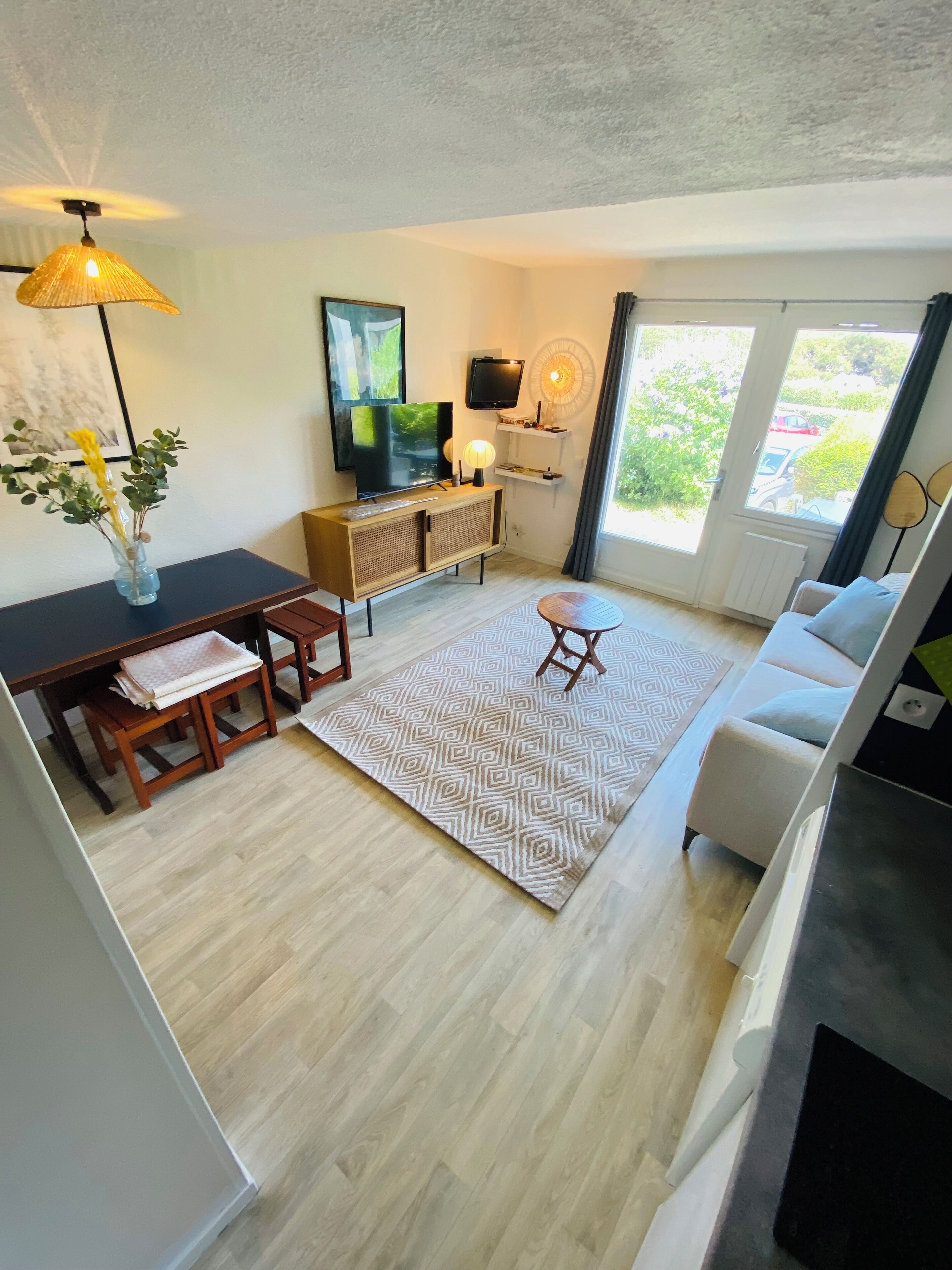 Charmant Appartement, Proche Mer Avec Piscine Pour 4 Personnes - Baden, France