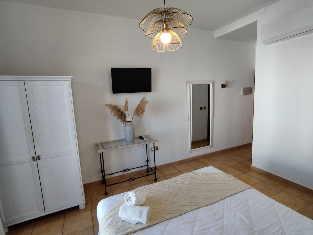 Hotel Pozo Rey By Youroom - Chipiona