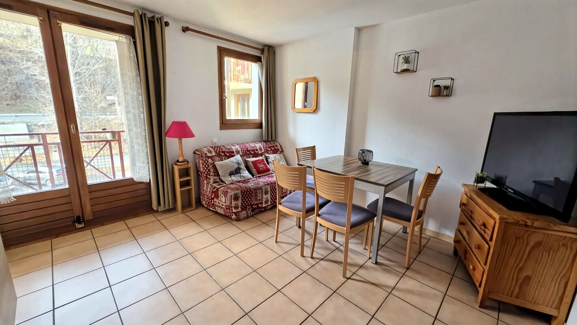 Appartement Cosy à Briançon, Proche Des Pistes - Vallée de la Clarée