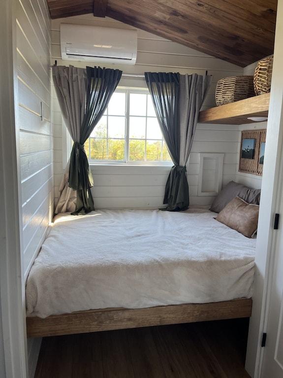 Robin's Roost- Tiny House With A Hot Tub And Bluff Views - Alabama