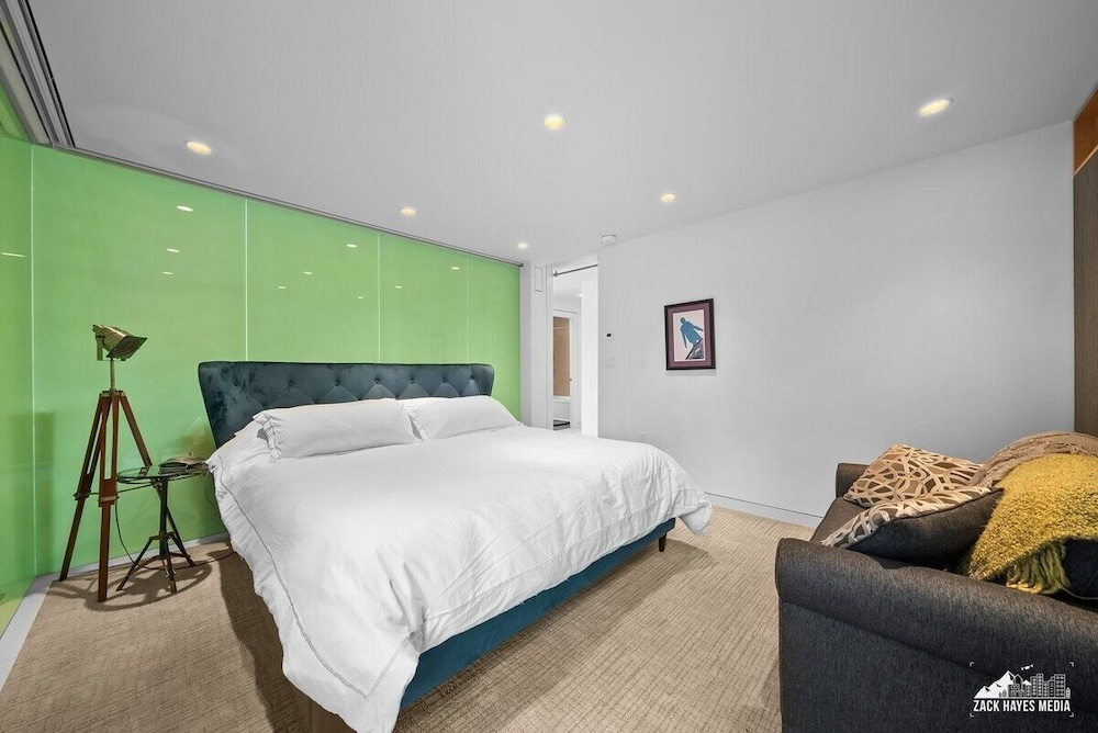 Modern Girdwood Retreat | Walk to Lifts | 3 Bed - Girdwood | Stayz