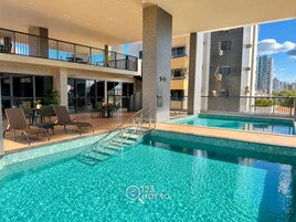 Piscina interior 