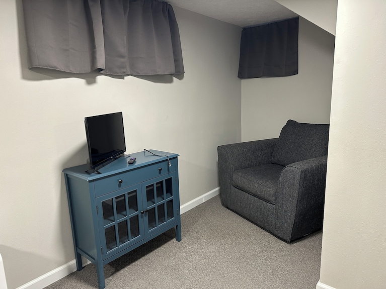 Cozy And Charming 2-bedroom Home In Norfolk, Next To An Outdoor Walking Track - Norfolk, NE