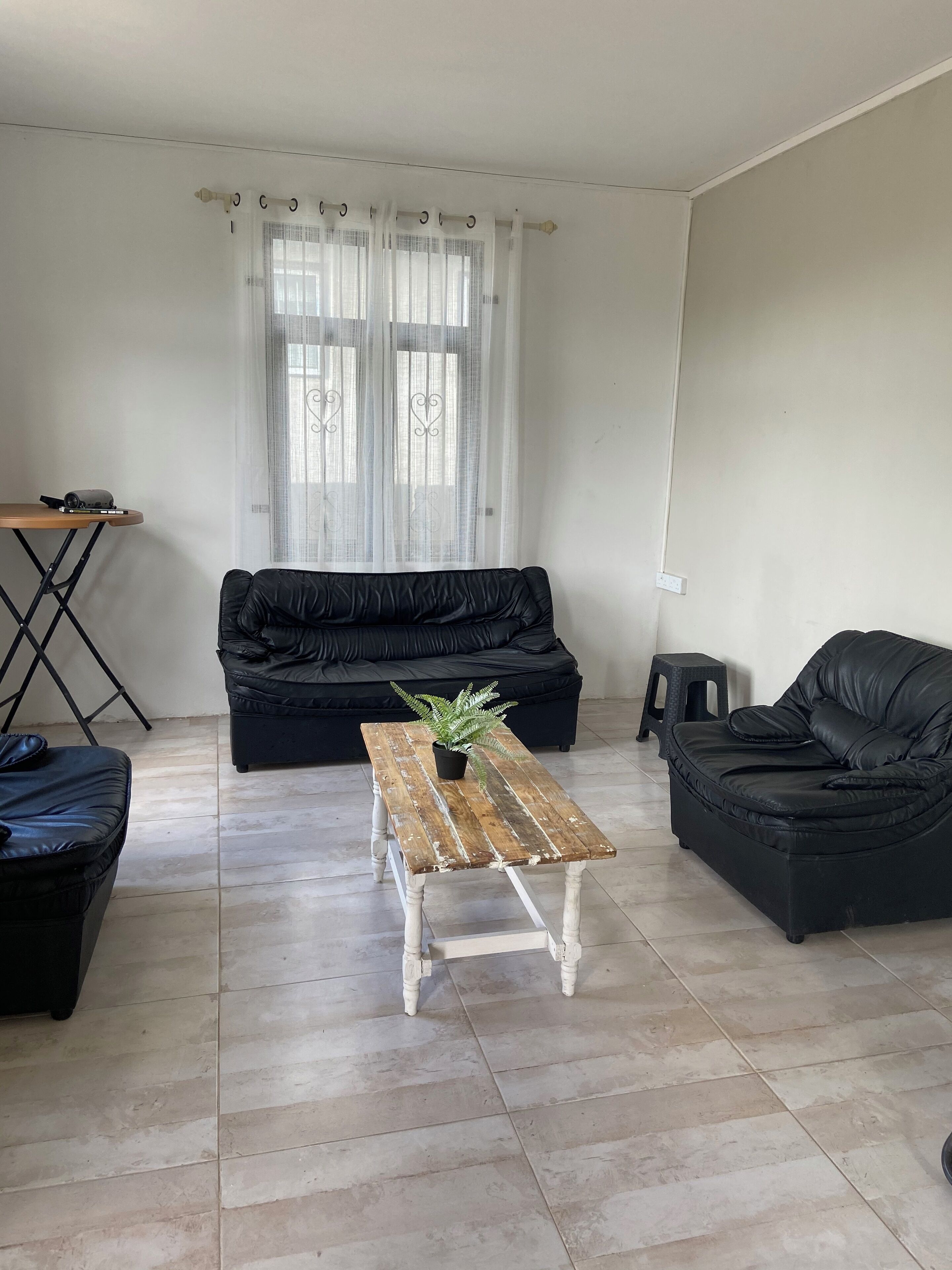 Comfortable Bungalow With Large Private Garden  Grand Gaube North Of Mauritius - Mauritius