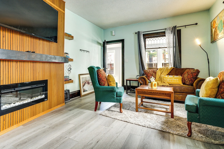 2 Mi To Nordeast Breweries: Cozy Minneapolis Home - Minneapolis, MN