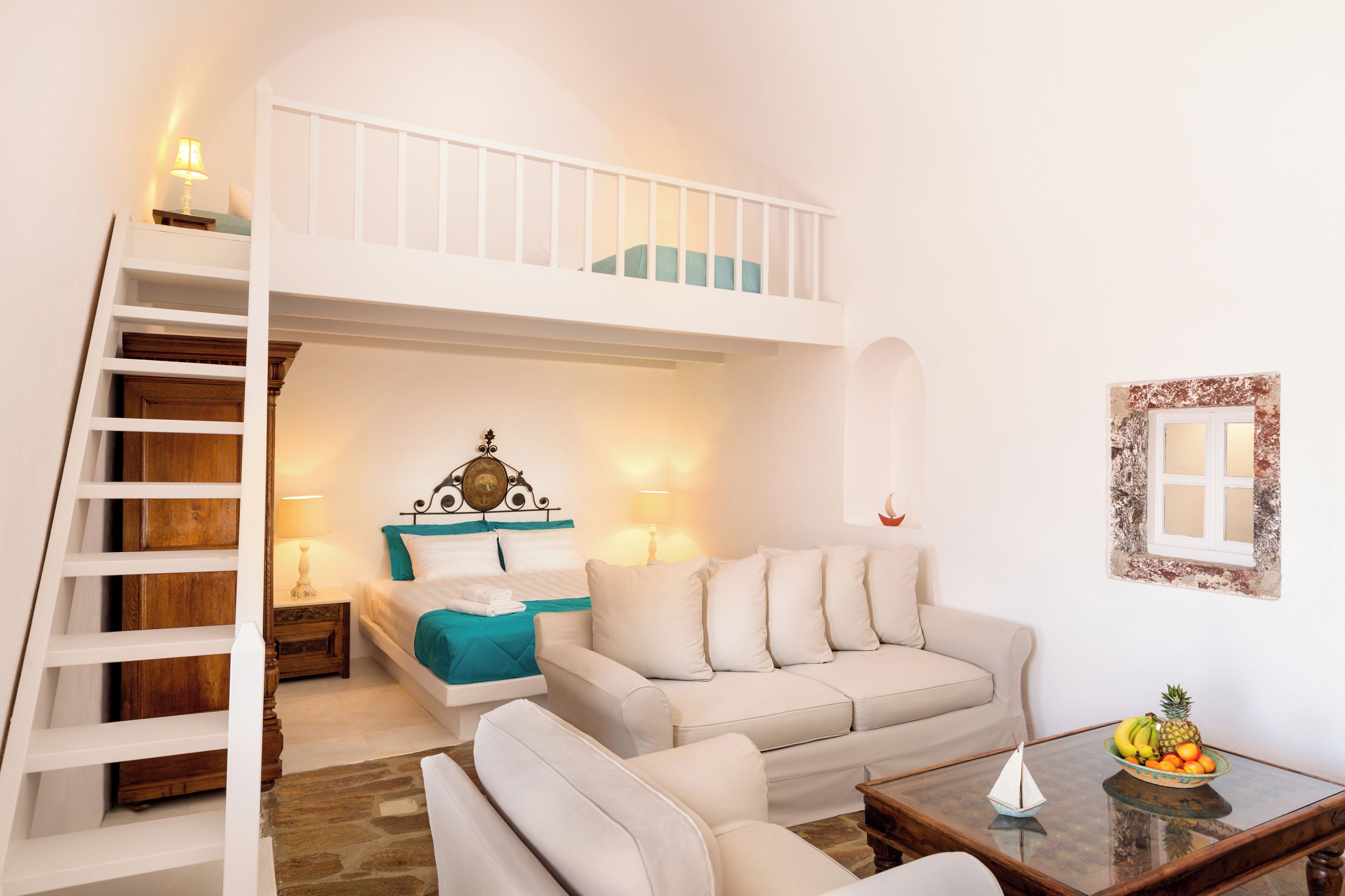 Traditional Residence With A Wide Sea View Terrace And A Relaxing Atmosphere - Santorini