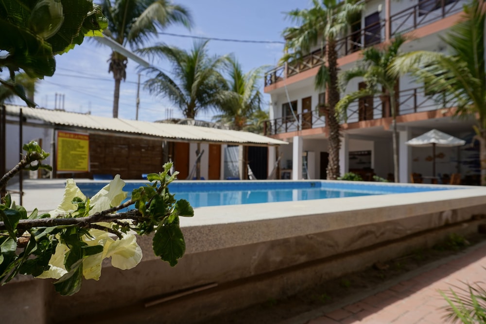 Akumal Mancora - Máncora