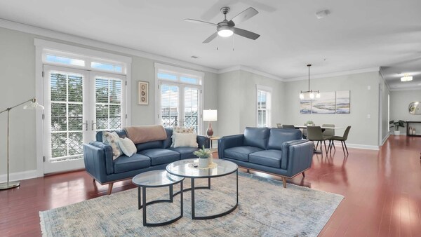 2 Suites Walkable Historic District Location The Juliette By Avantstay - Savannah, GA