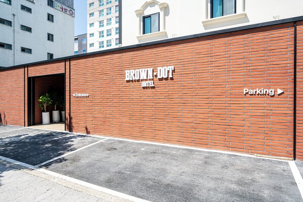 Brown Dot Hot Spring Yu-seong - Daedeok