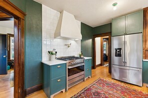 Voted best neighborhood, designer house, hot tub, steps from ...