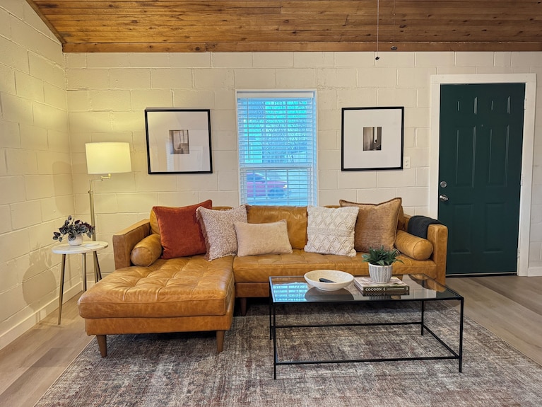 Charming 2-bedroom House In Welcoming Waco Tx - Waco, TX