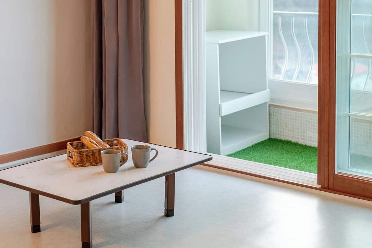 Quarto Básico, 1 quarto (606(Ondol/NoCooking/PetChargedApply)) | 1 quarto, Wi-fi grátis