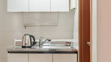 Quarto básico, 1 quarto (605(Bed/Pet-friendly)) | 1 quarto, Wi-Fi de cortesia