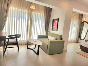 Quarto casal luxo | Área de estar