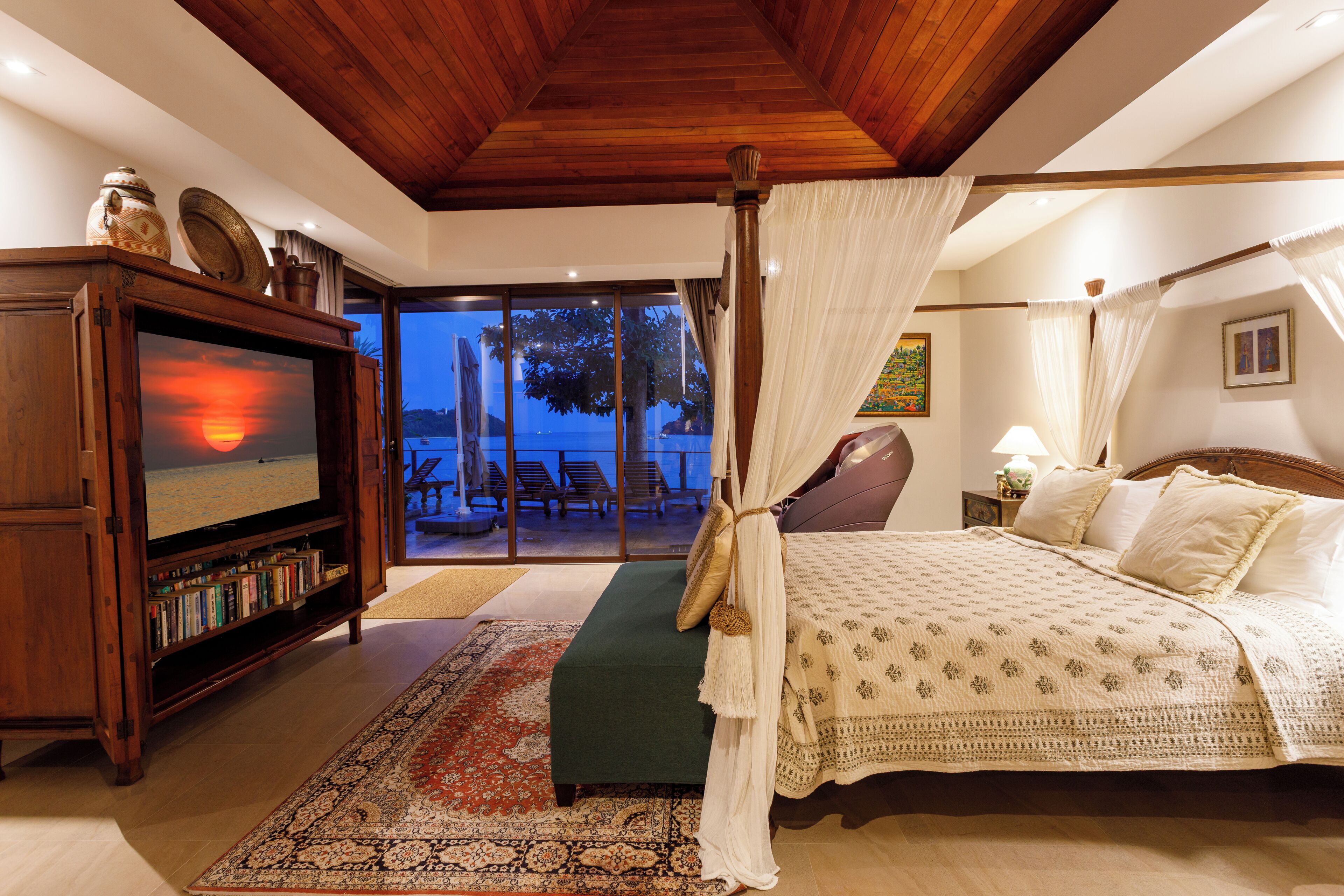 Villa de Luxo, piscina privativa, vista para o mar | Cofre no quarto, cortinas/cortinados opacos, Wi-fi grátis 