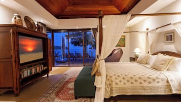 Villa de Luxo, piscina privativa, vista para o mar | Cofre no quarto, cortinas/cortinados opacos, Wi-fi grátis