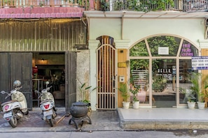 Apartamento, 1 quarto, fumadores, varanda | Pormenores do exterior