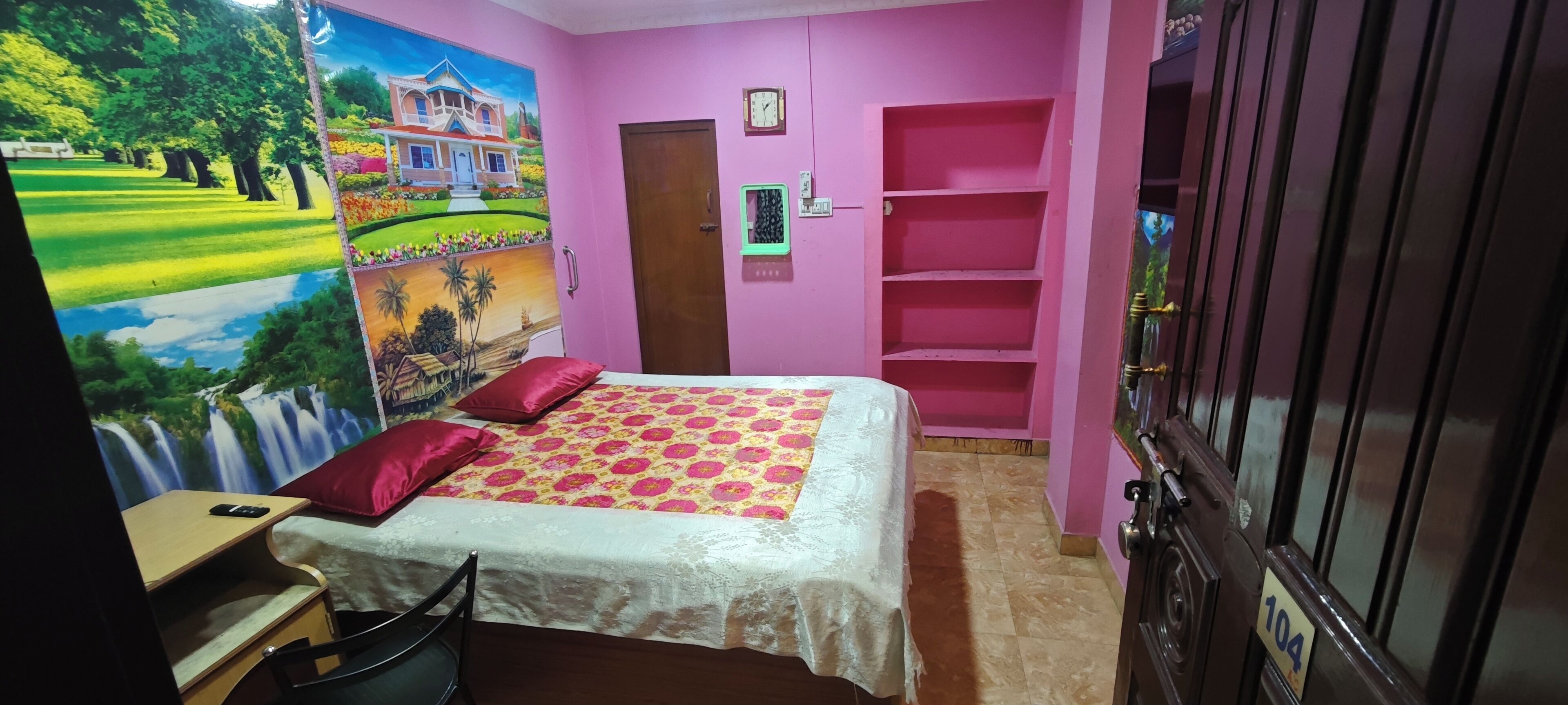 Quarto Duplo Básico, sem serviço de limpeza e arrumação