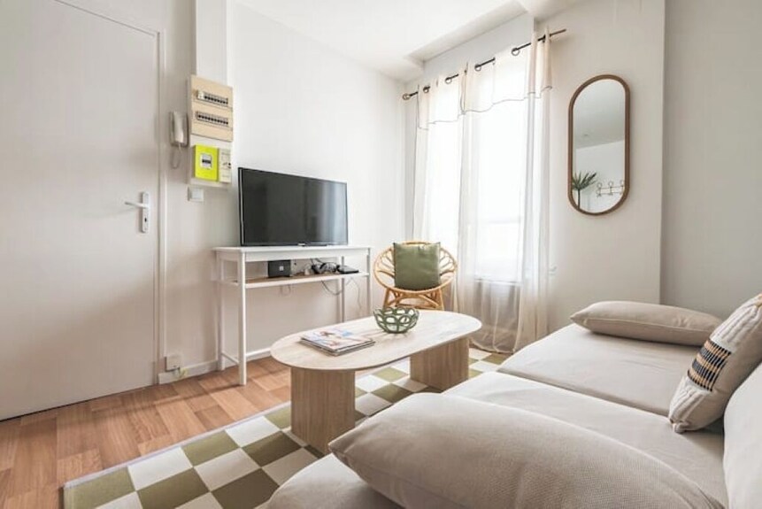 Le Panorama - Hypercentre - 6 People - Reims